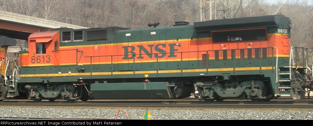BNSF 8613